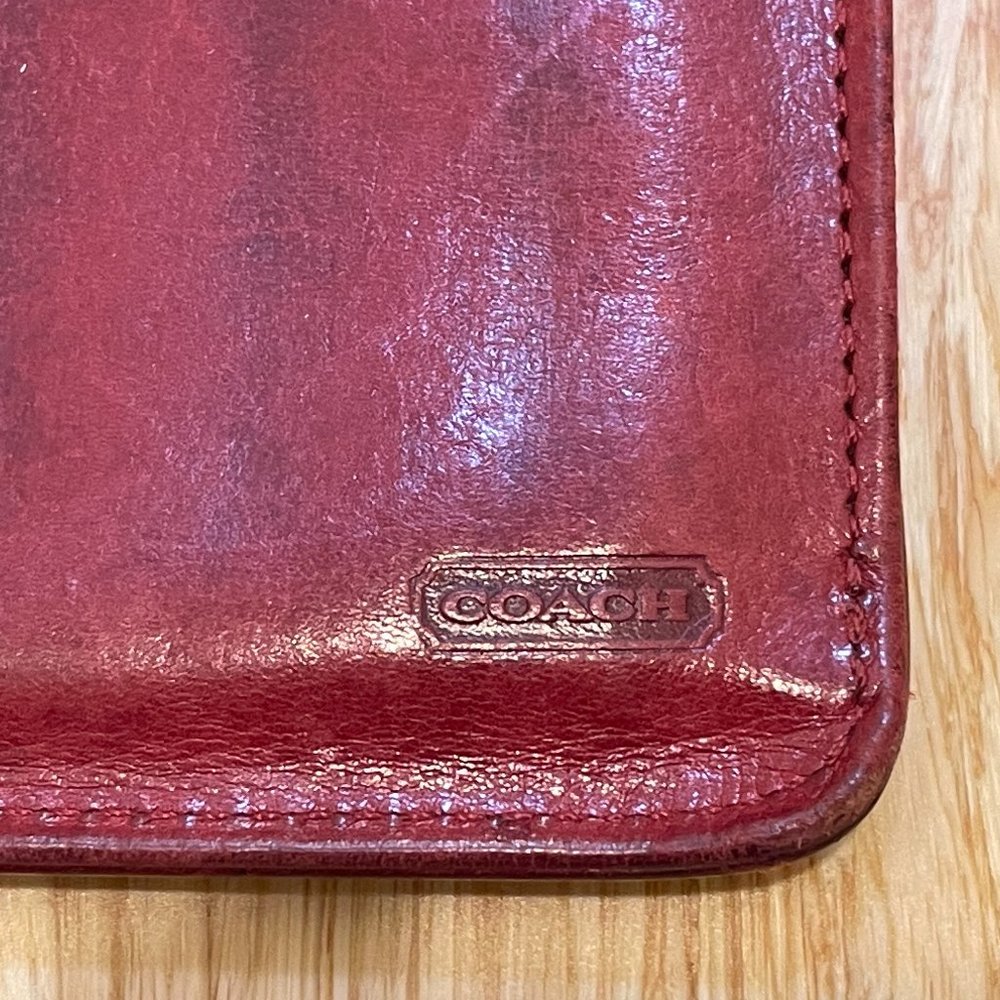 Coach - Vintage Water Buffalo Leather Women's Wallet … - Gem